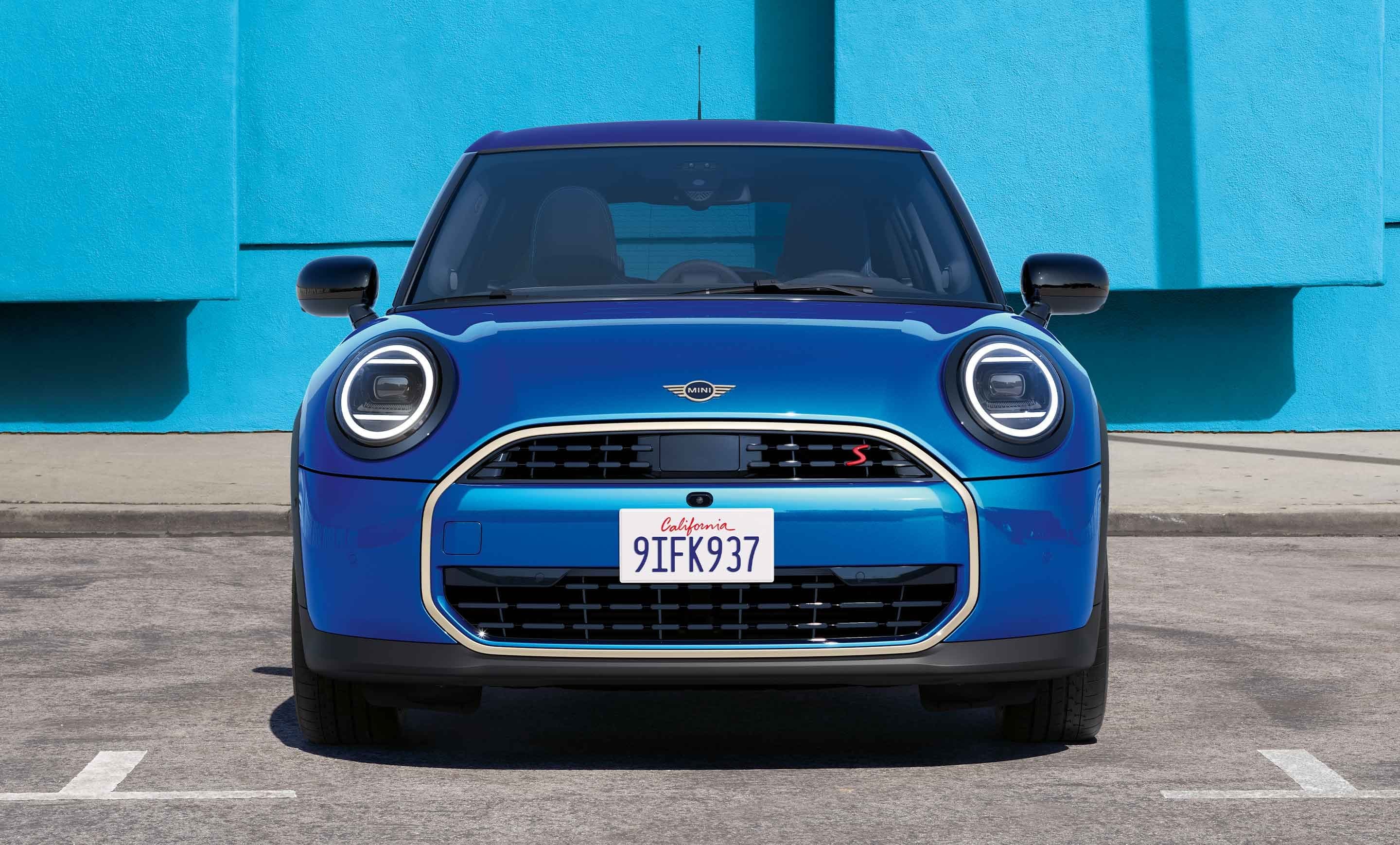 The New MINI Cooper 5-Door | MINI AU