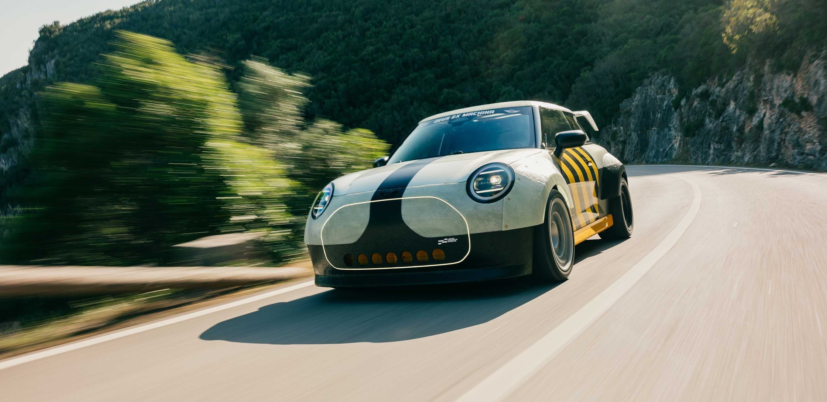 MINI JCW x DEUS EX MACHINA. | MINI AU